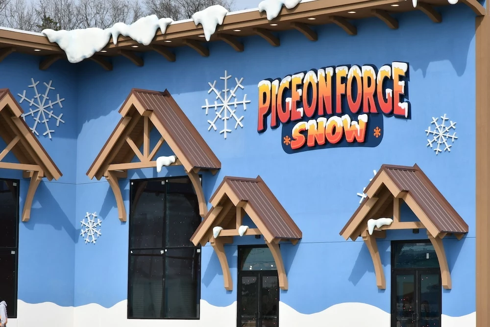 Pigeon Forge Snow: the First (and only) Indoor Snow Tubing Park in the ...